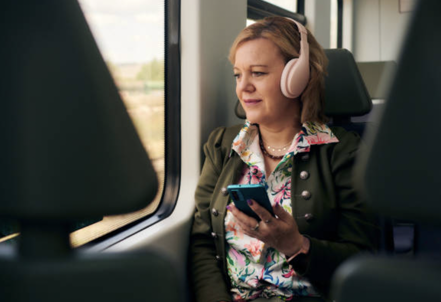 An Open Letter to the Pair of Gen-Z Men in the Northeast Regional Quiet ...