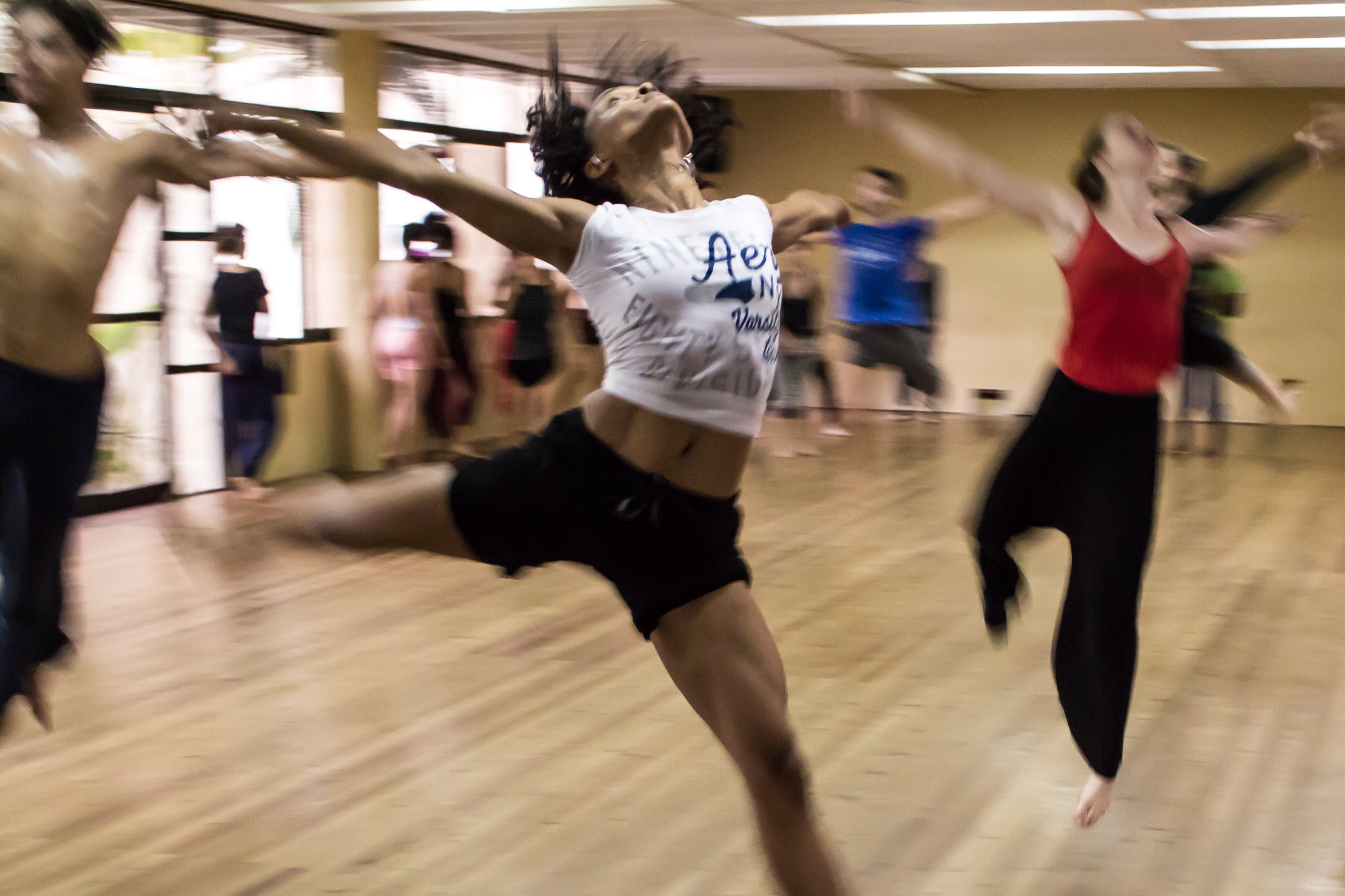 A Guide to Your First Modern Dance Class - McSweeney’s Internet Tendency